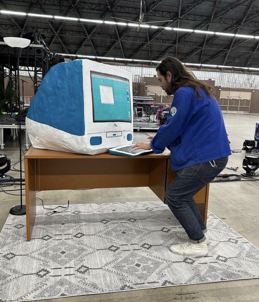 BTS of Andrew and Ben’s paper mache heads for Just Like Heaven, 2023 ...